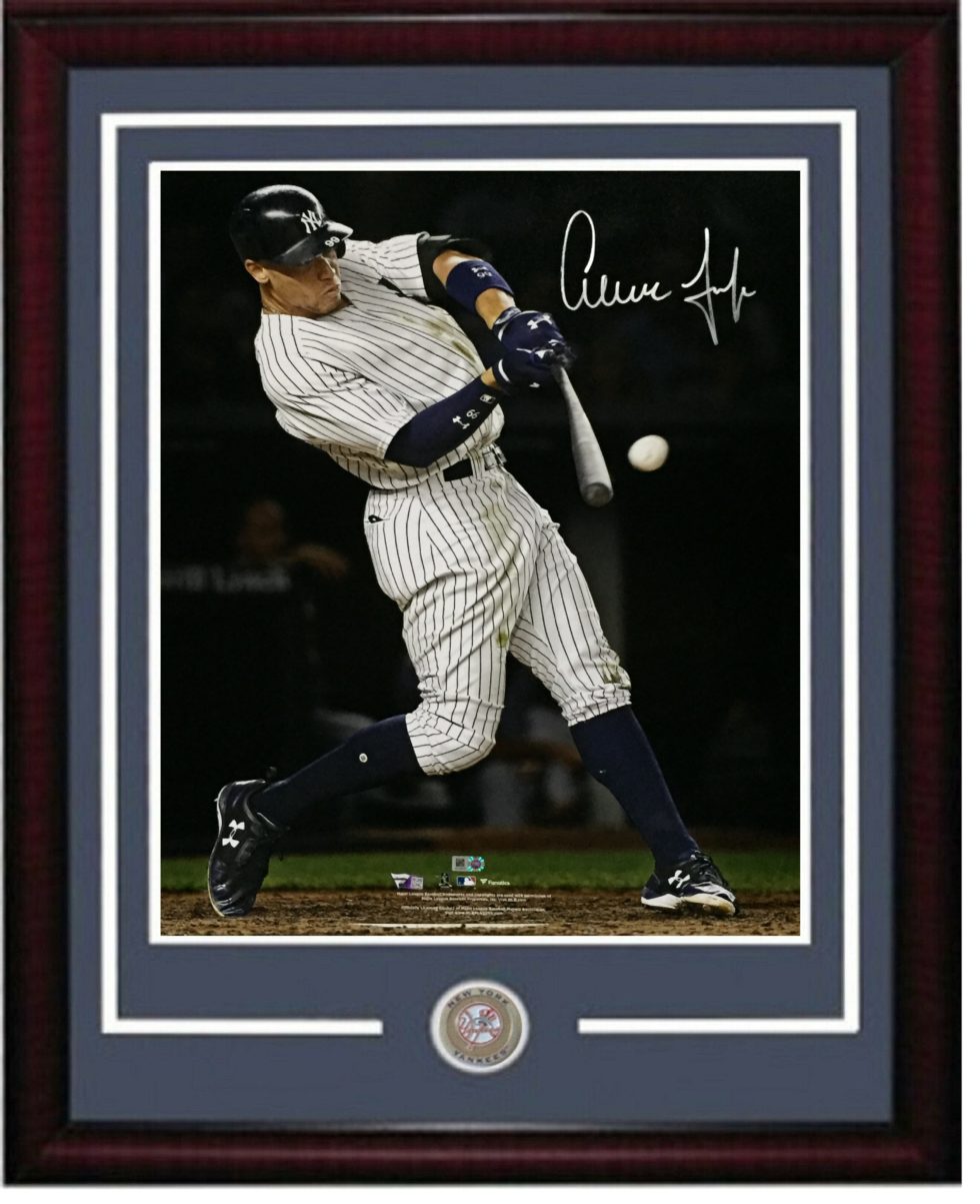 Cardboard Memories, autographed sports memorabilia and sports cards